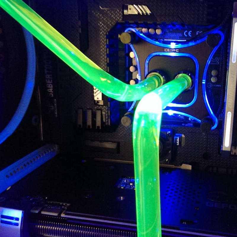 Thermaltake UV Coolant - Liquido Reactivo UV |PcComponentes