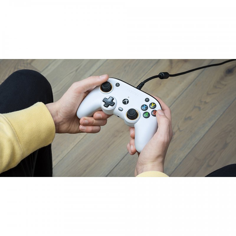 Nacon Pack Pro Compact Controller Xbox Blanco + Werewolf: The ...