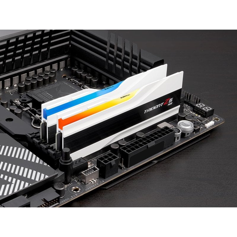 G.Skill Trident Z5 RGB module de mémoire 32 Go 2 x 16 Go DDR5 6400 MHz ...