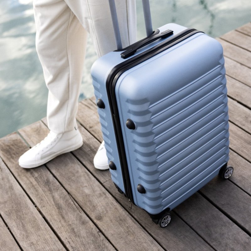 Valise de voyage Numada Upfly moyenne 24' Abs (63x39,5x26,8cm) Bleu ...