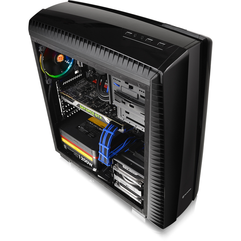 Thermaltake Versa N27 USB 3.0 con Ventana Negra