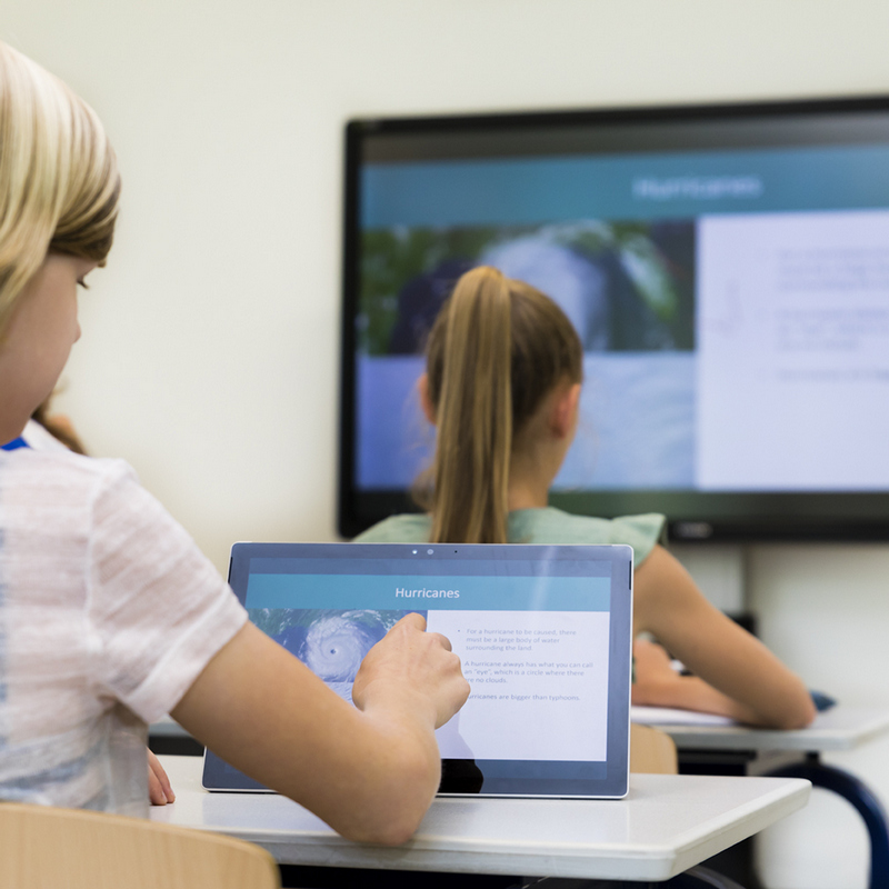 CTOUCH Laser Sky 65" Monitor Interativo UltraHD 4K Táctil ...