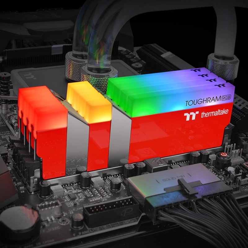 Thermaltake Toughram RGB DDR4 3600 2x8GB 16GB CL18 Rojo | PcComponentes.com