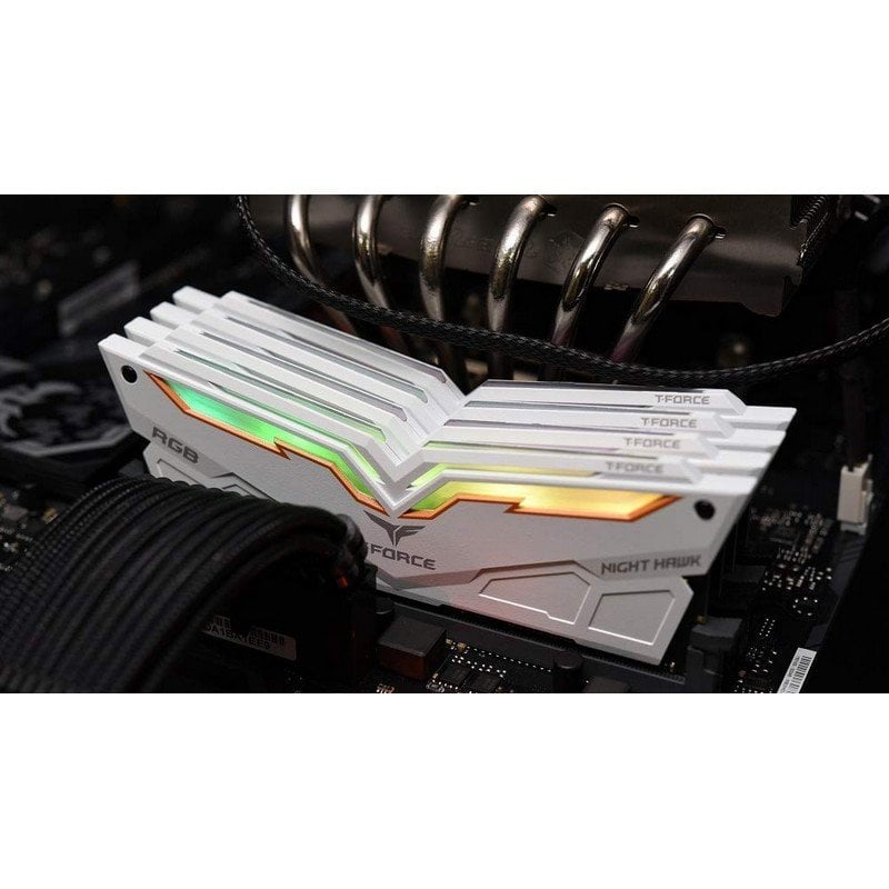 Team Group T-Force Night Hawk Gen2 White RGB DDR4 3200 PC4-25600 16GB ...